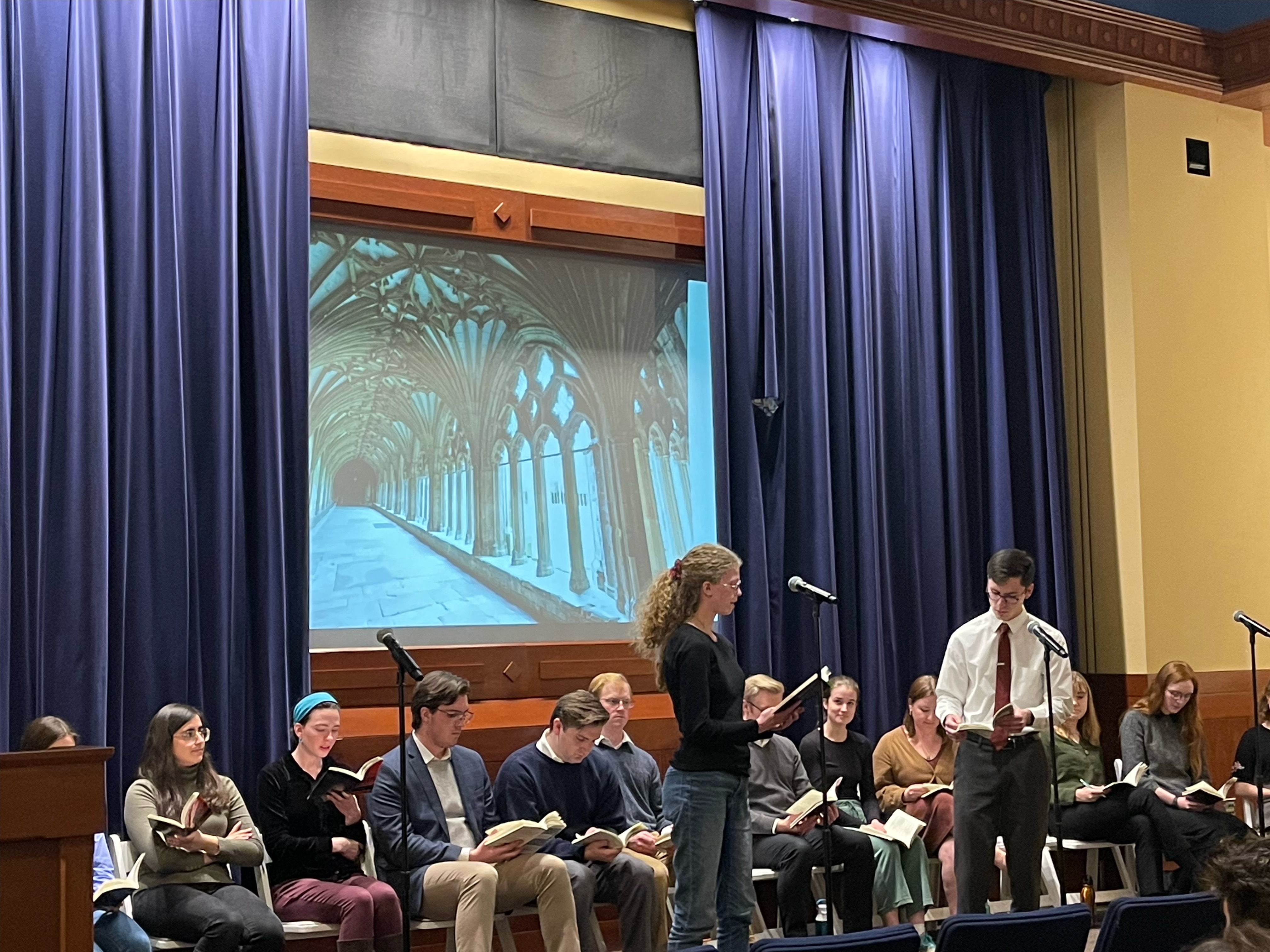 theatre – Renée Darline Roden © 2024